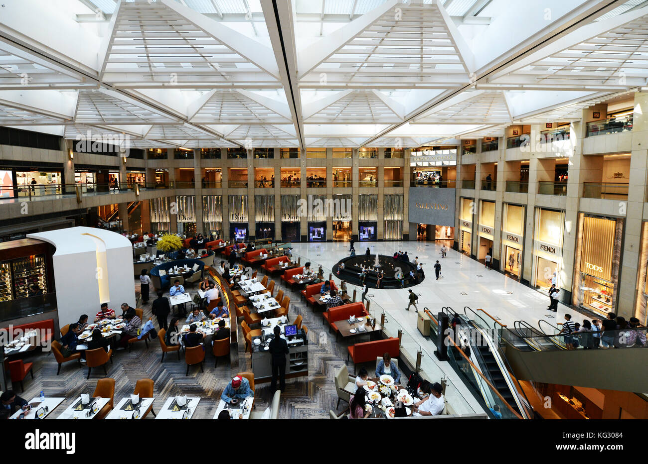 The Landmark shopping mall in Central, Hong Kong Stock Photo - Alamy