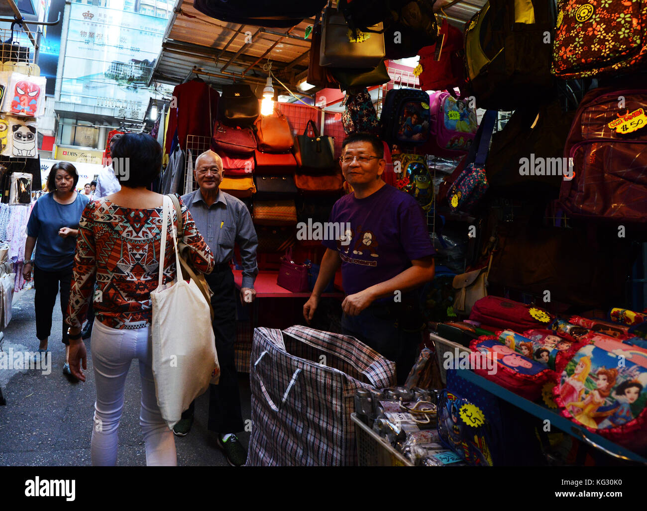 A colorful market in Hong Kong's Li Yuen Street East Stock Photo - Alamy
