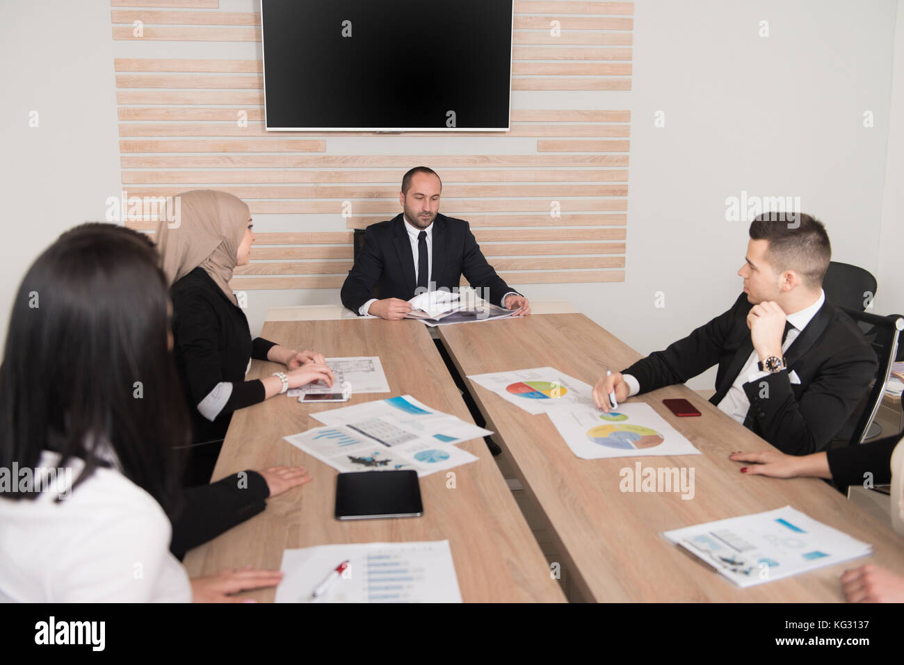 Group of Business People Having Meeting Together in the Office Stock ...
