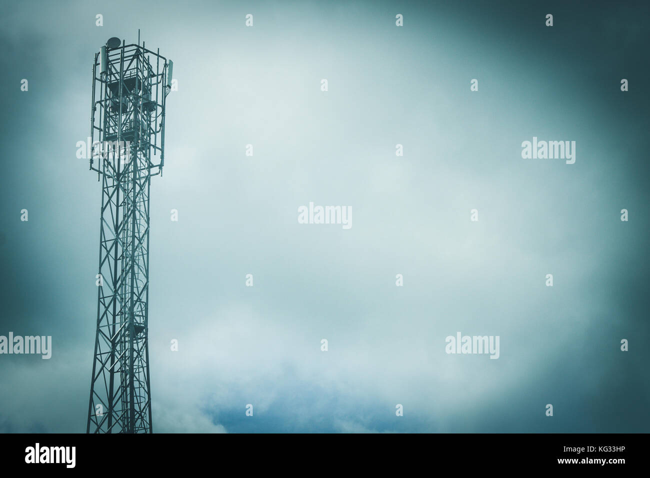 Cell Tower structure to enhance cellular network communications Stock ...