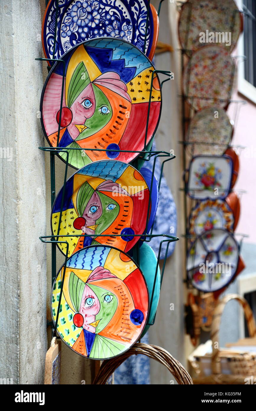 Art & craft for sale in Sintra, Portugal Stock Photo - Alamy