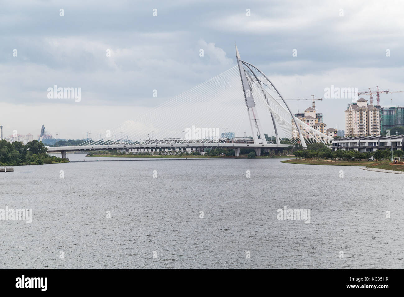 Seri Wawasan Bridge in Putrajaya at day time Stock Photo - Alamy
