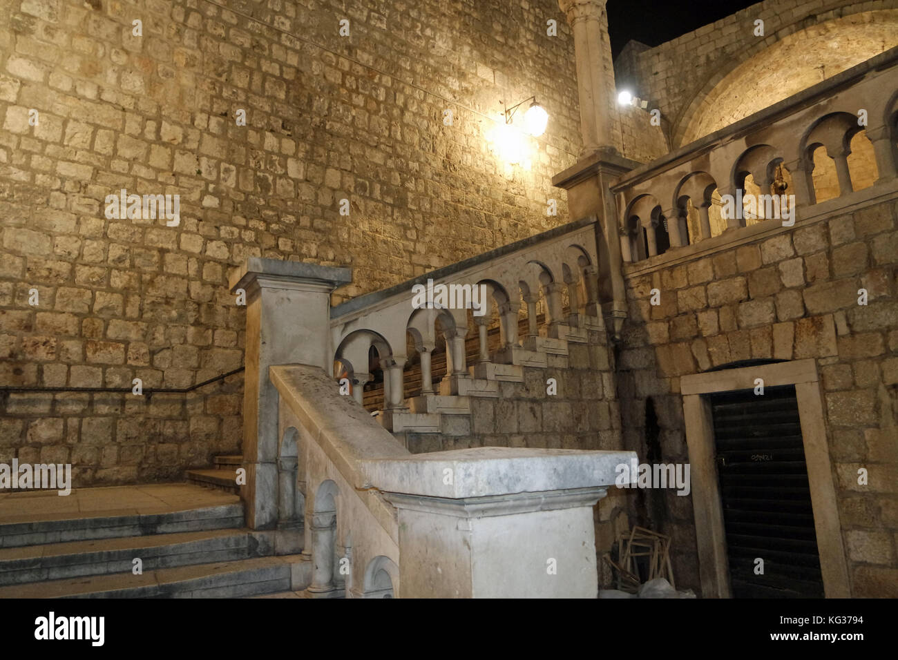 dubrovnik old town in autumn Stock Photo - Alamy