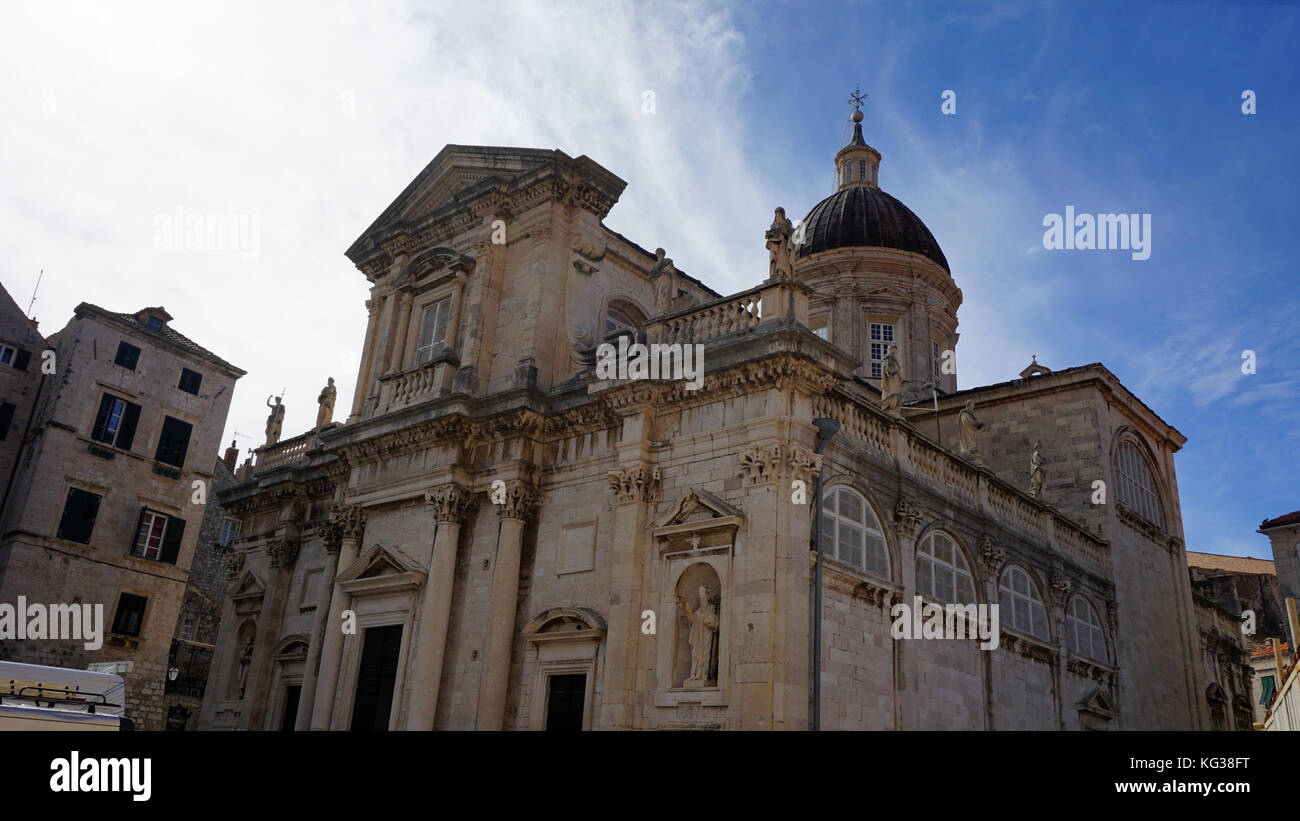 dubrovnik old town in autumn Stock Photo - Alamy