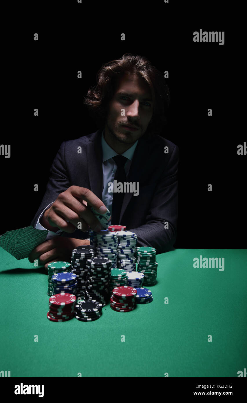 Peeking cards hi-res stock photography and images - Alamy