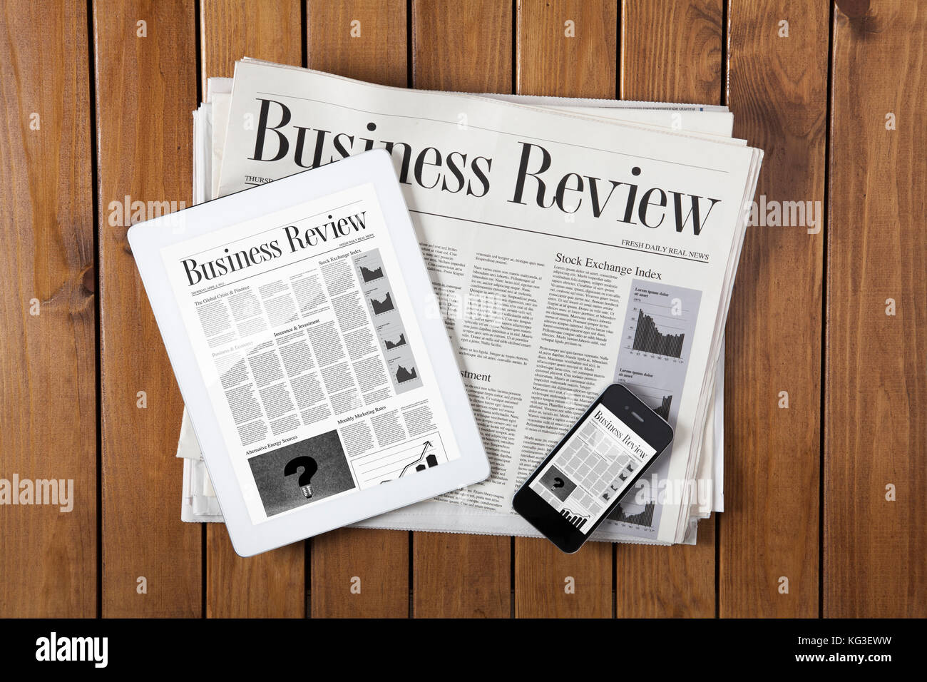 Newspaper table above hi-res stock photography and images - Alamy