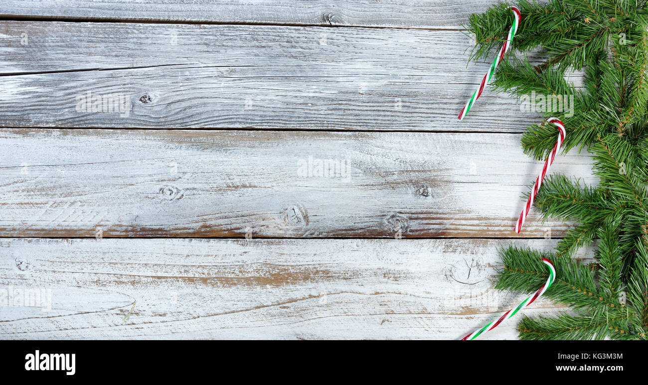 Knotty branches hi-res stock photography and images - Alamy