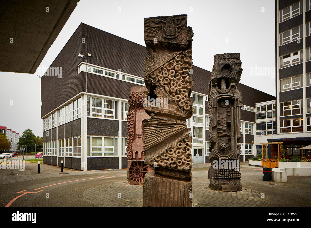 THREE TOTEM SCULPTURES FRONT COURTYARD ALLERTON BUILDING SALFORD ...
