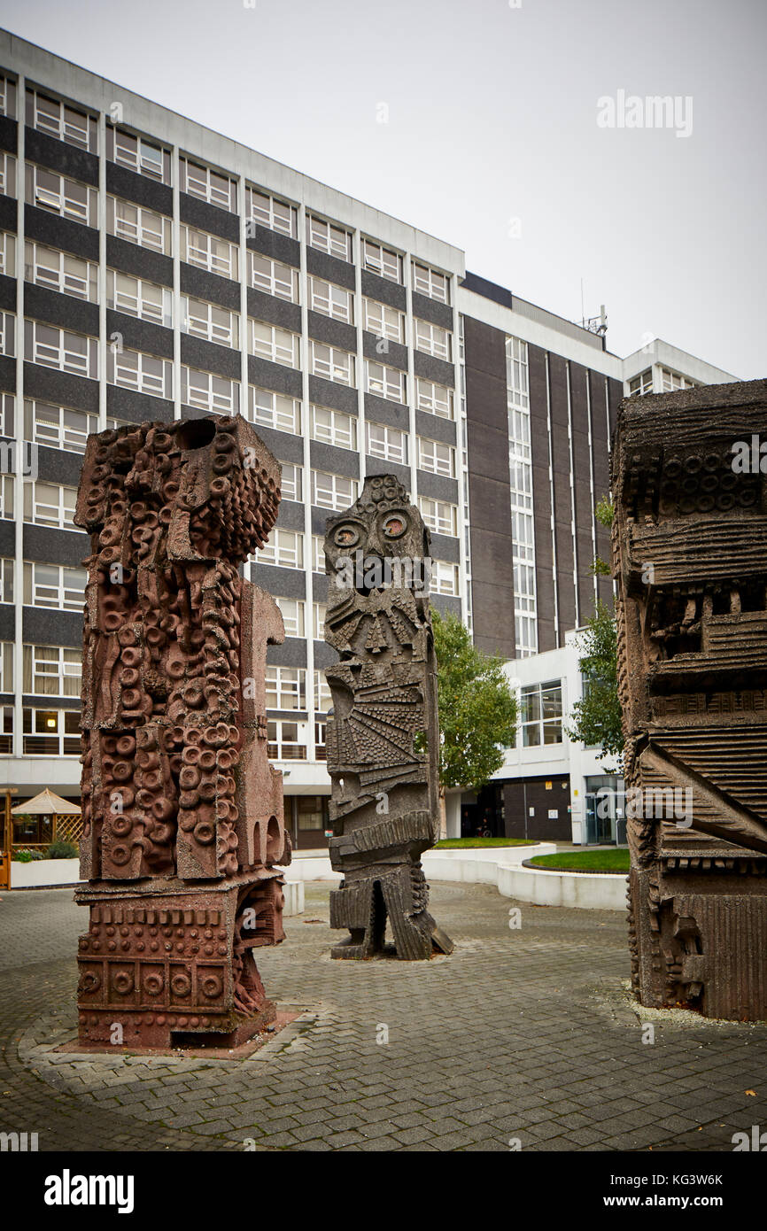 THREE TOTEM SCULPTURES FRONT COURTYARD ALLERTON BUILDING SALFORD ...