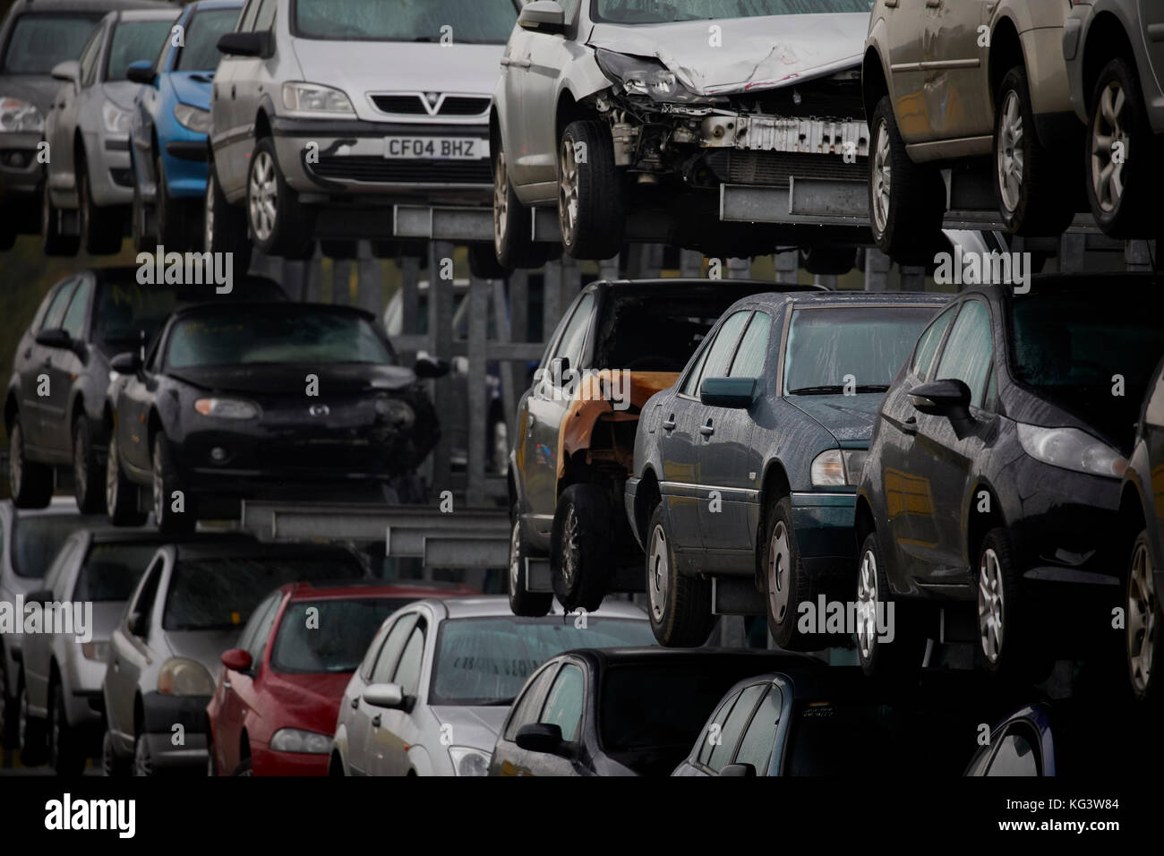 Motorhog car scrap yard in Huddersfield, scrapped cars on racking rows ...