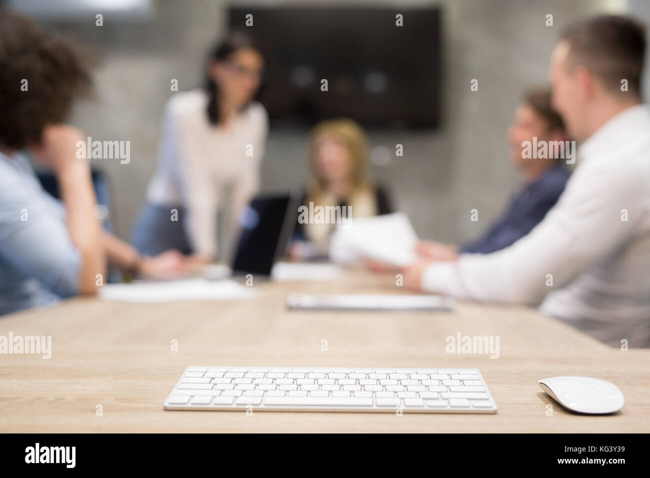 closeup White computer mouse and keyboard Stock Photo - Alamy