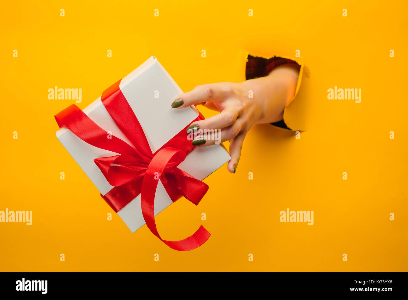 Woman rip up paper hi-res stock photography and images - Alamy