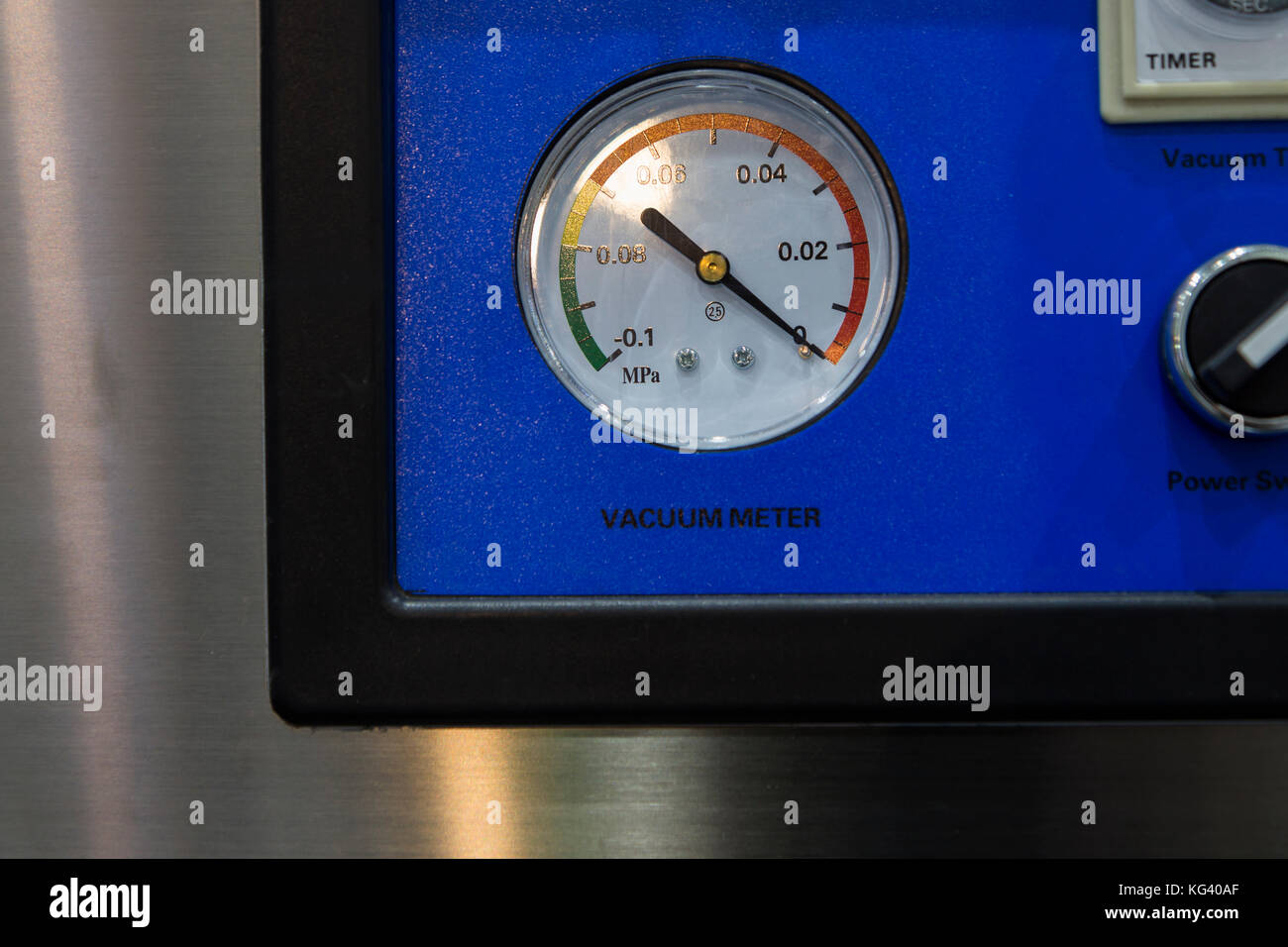 Vacuum gauge hi-res stock photography and images - Alamy