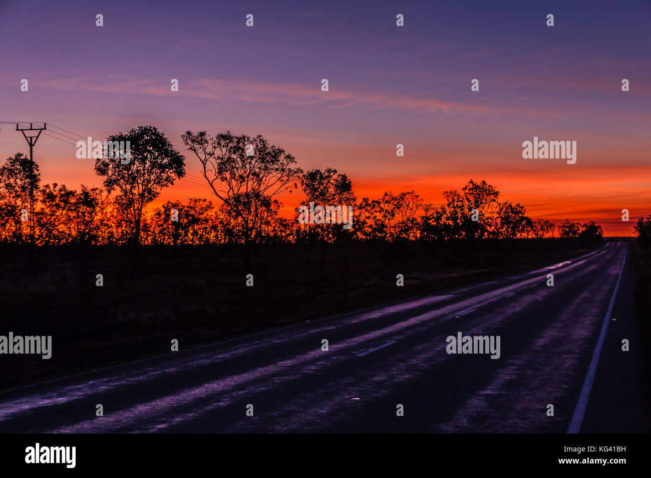Outback dusk hi-res stock photography and images - Alamy
