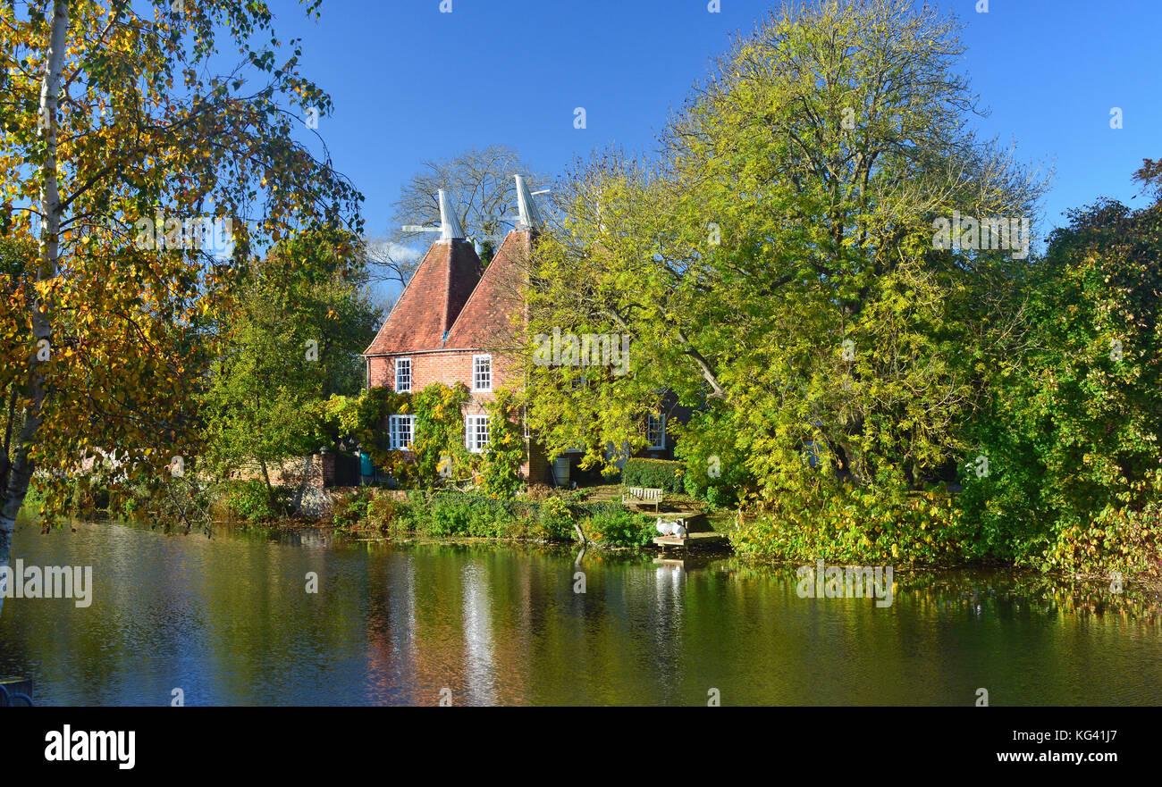 Yalding hi-res stock photography and images - Alamy