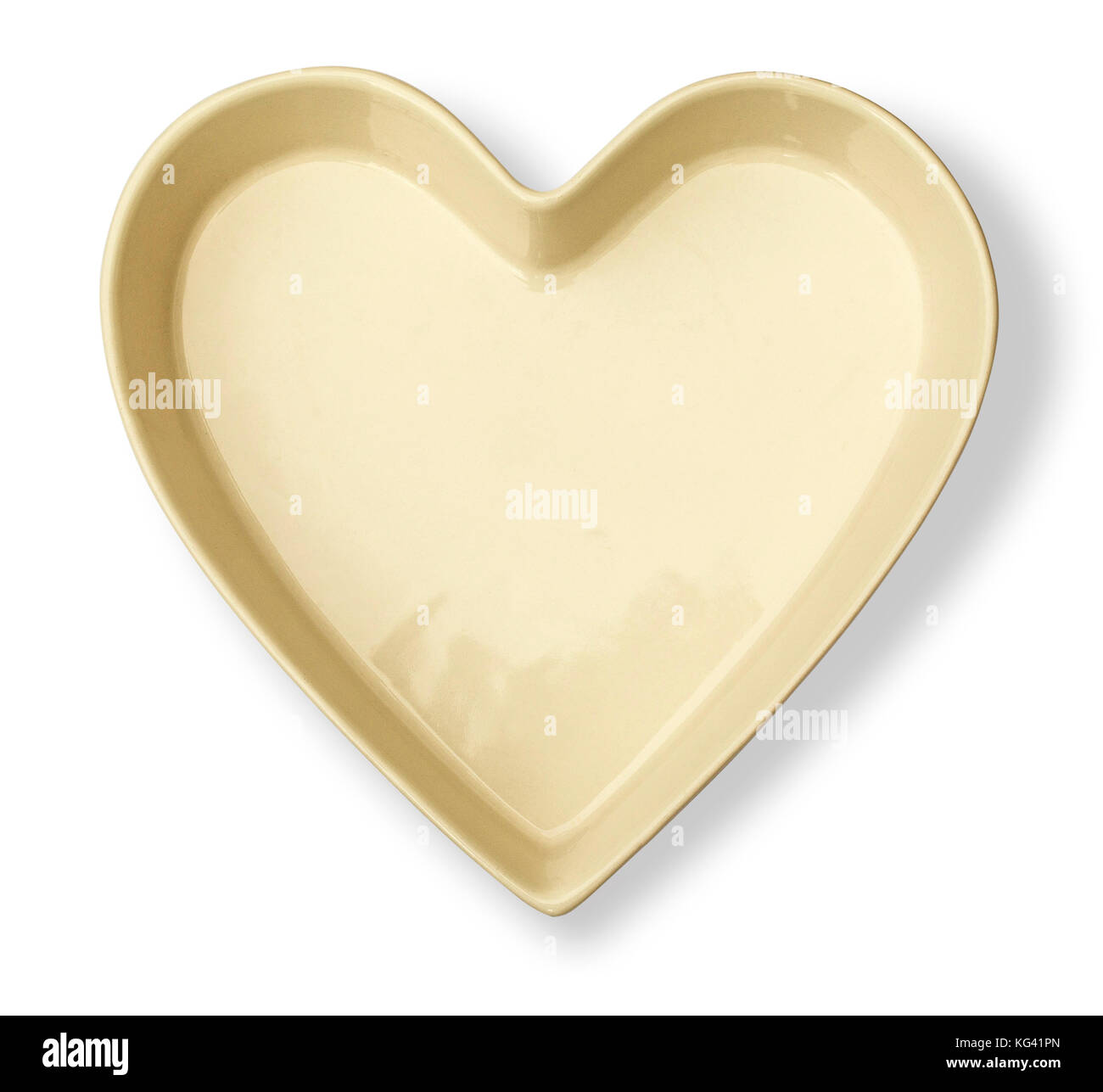 heart shape plate isolated on white background with clipping path Stock ...