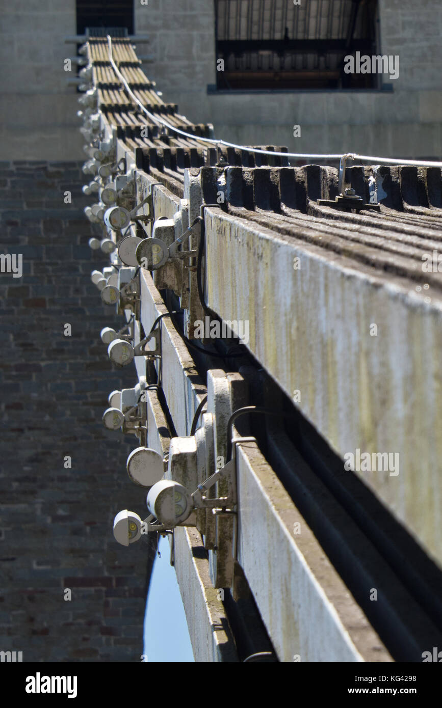 Isambard kingdom brunel chains hi-res stock photography and images - Alamy