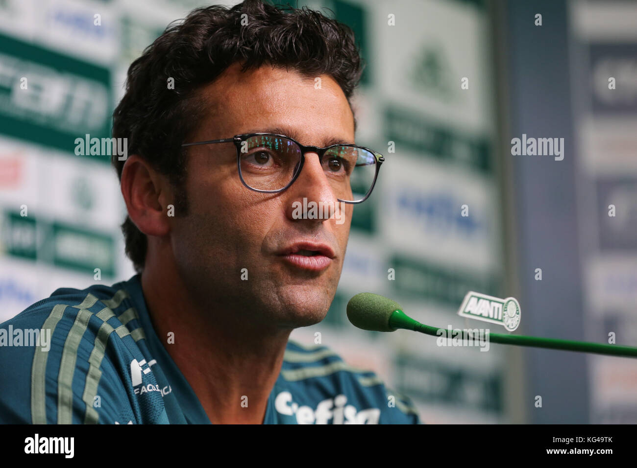 SÃO PAULO, SP - 03.11.2017: TREINO DO PALMEIRAS - The technician ...