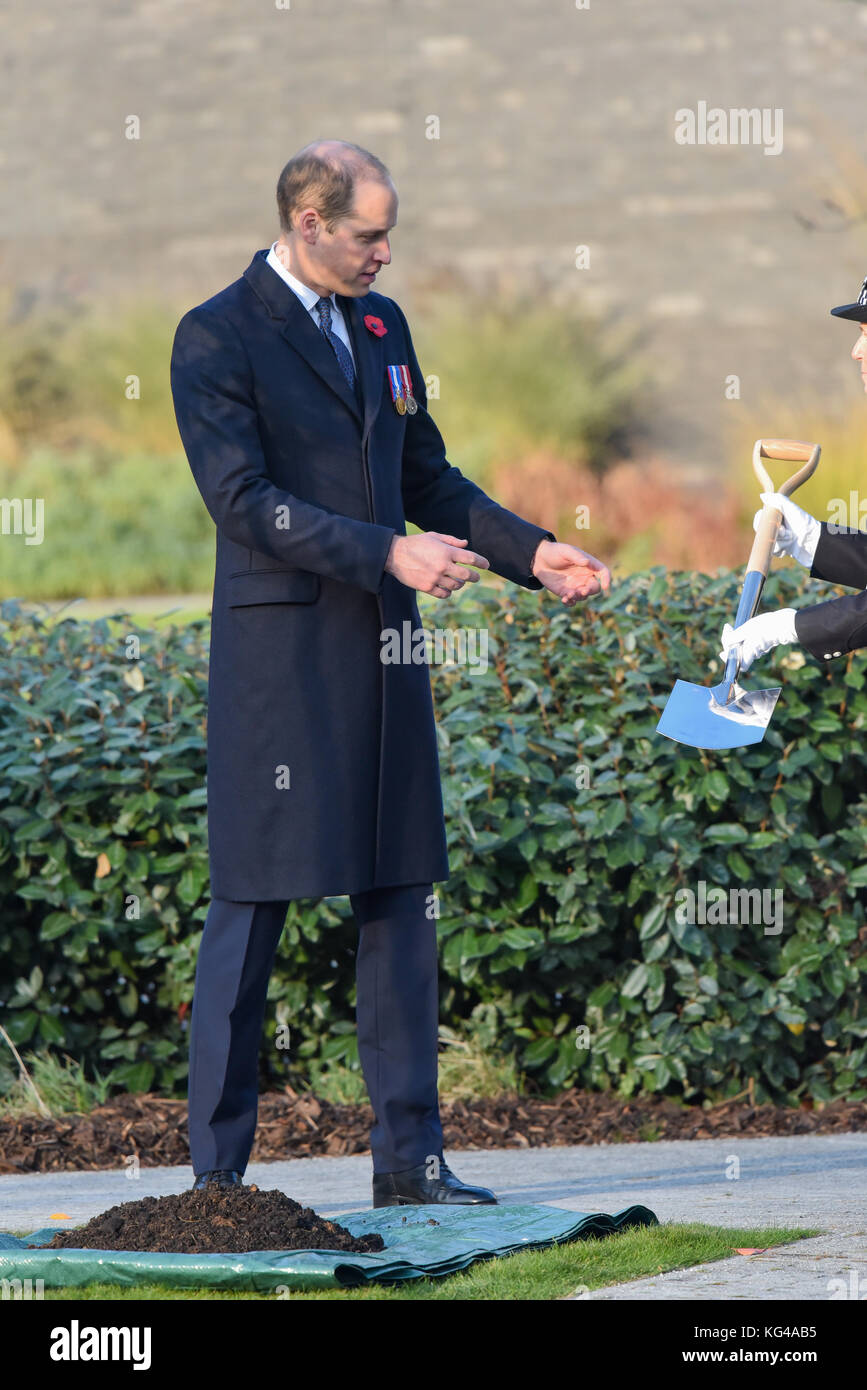 Hendon, London, UK. 3rd Nov, 2017. The Duke of Cambridge attends the ...