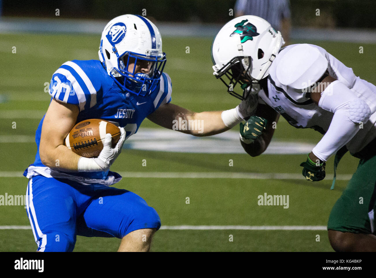 Florida, USA. 3rd Nov, 2017. LOREN ELLIOTT | Times .Jesuit fullback ...