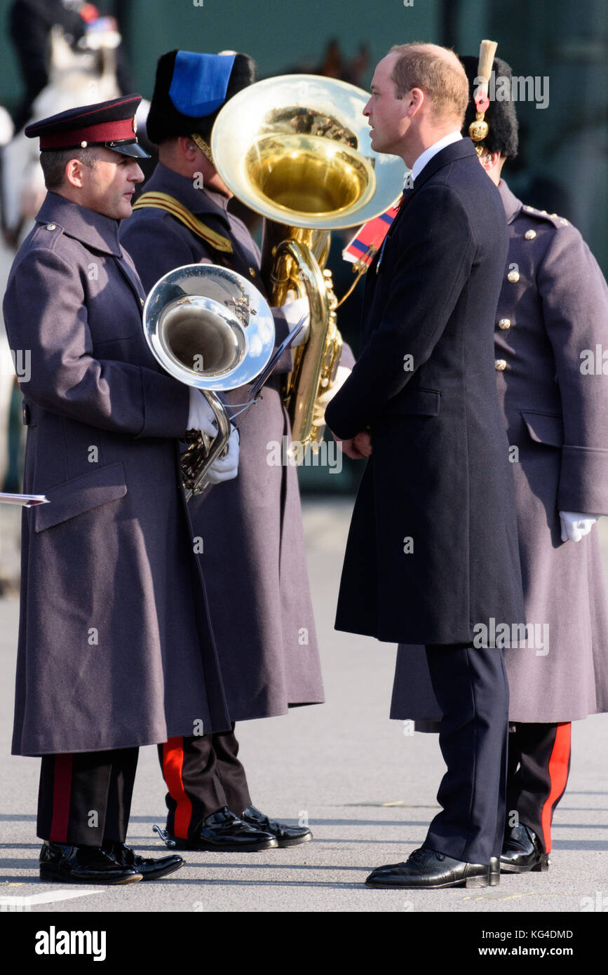 Police passing out parade london hi-res stock photography and images ...