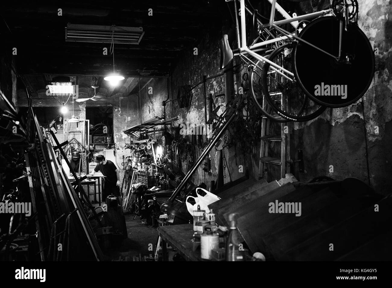 Isabel tennant Black and White Stock Photos & Images - Alamy