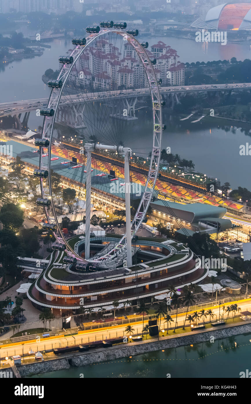 Singapore Flyer observation wheel, Singapore Stock Photo - Alamy