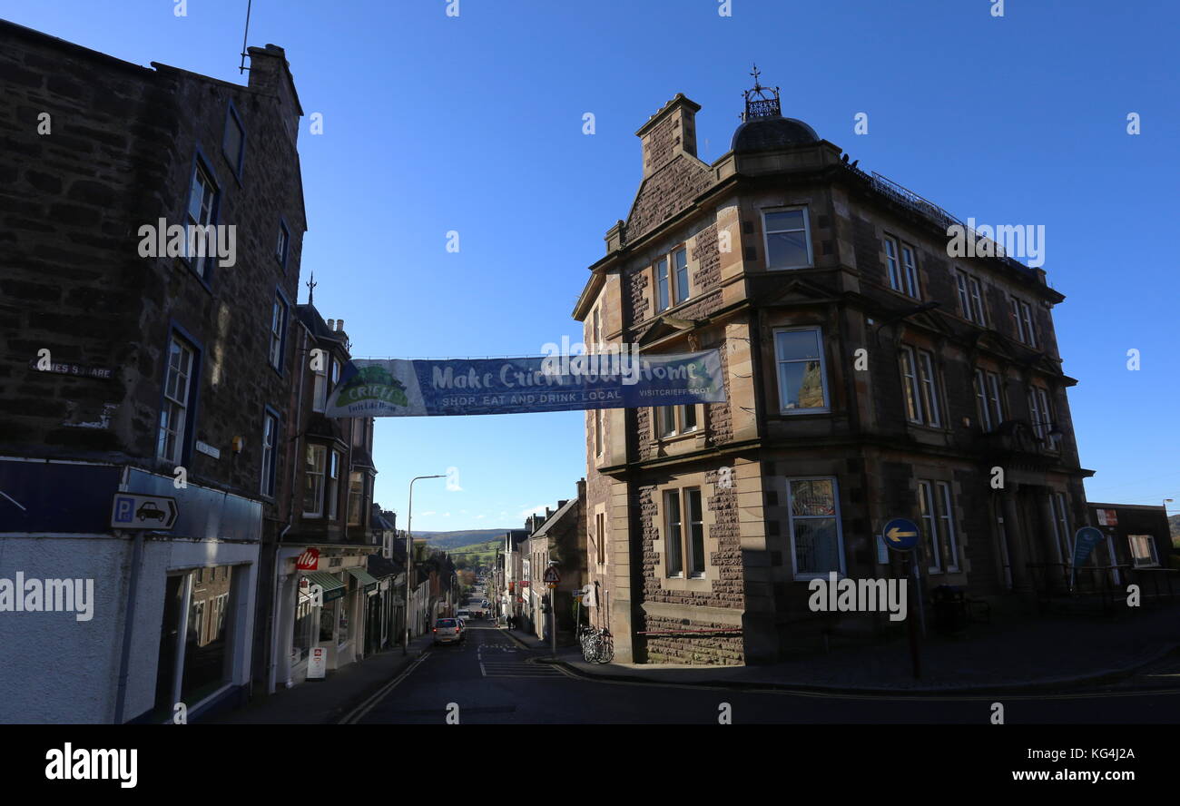 Crieff street scene hi-res stock photography and images - Alamy