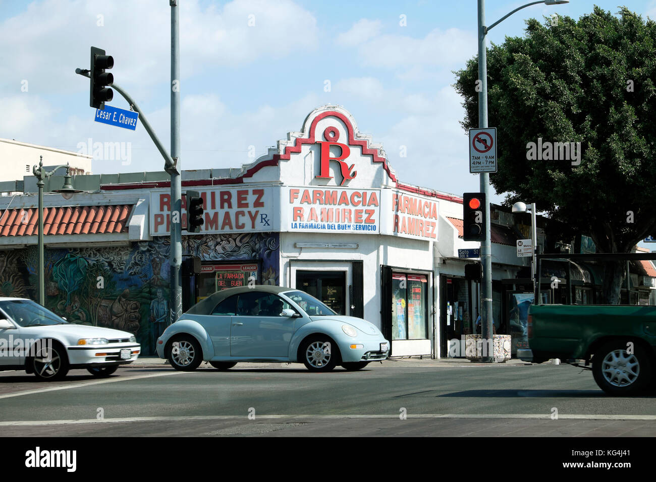 Farmacia ramirez hi-res stock photography and images - Alamy