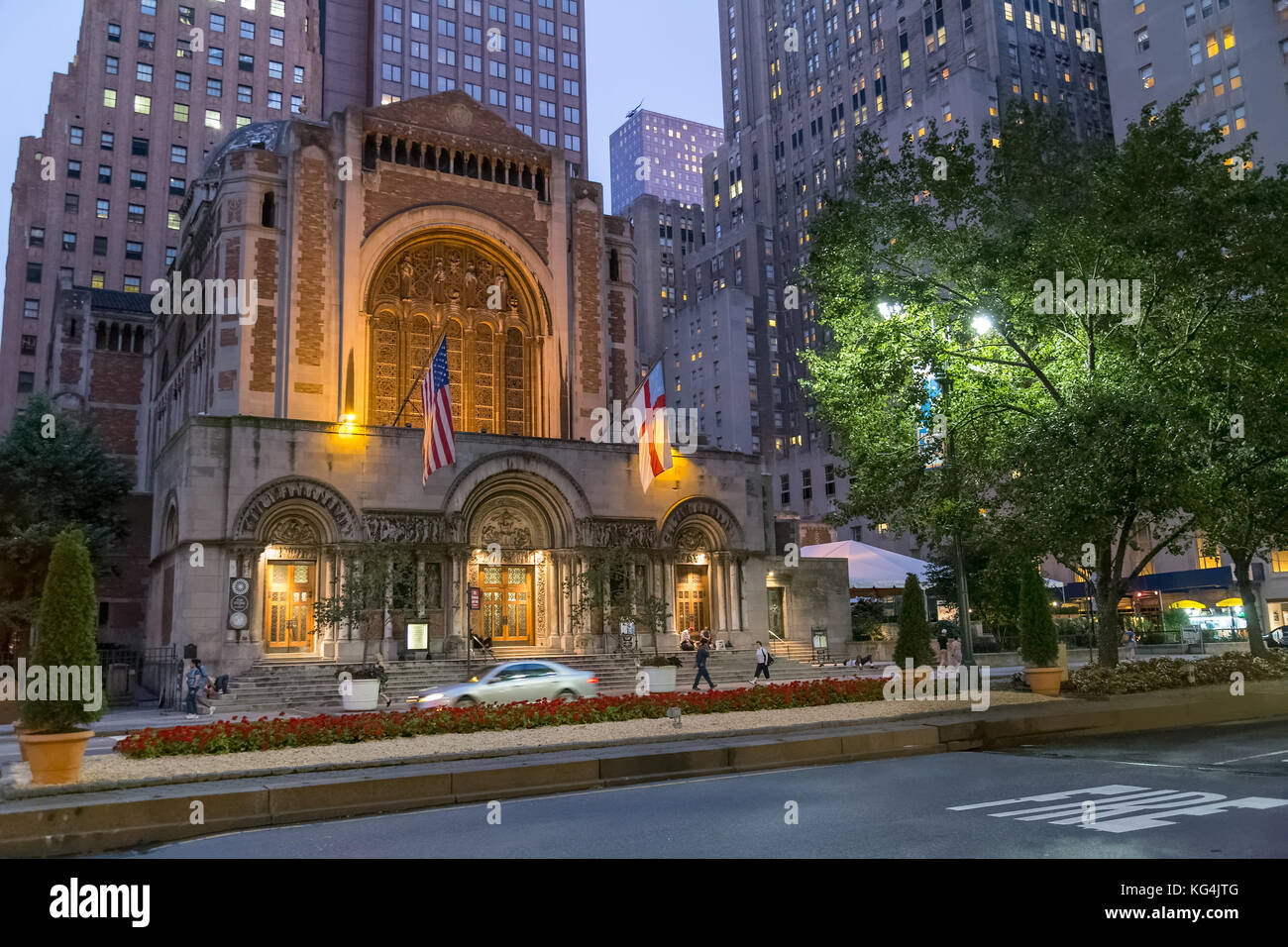 St. Bartholomew's Church in New York Stock Photo - Alamy
