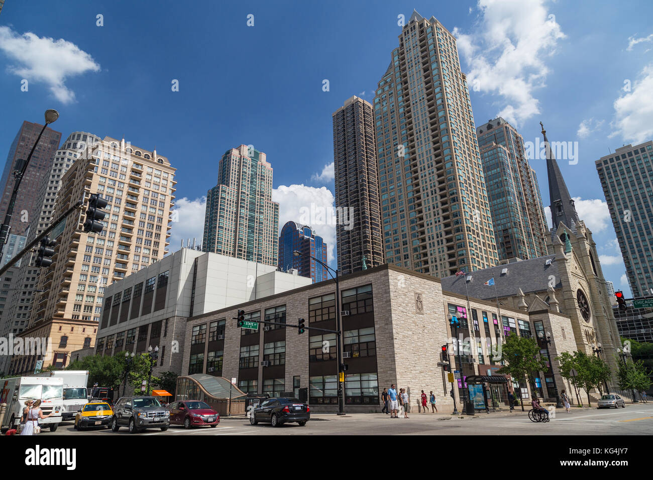 Streets of Downtown Chicago, Illinois Stock Photo - Alamy
