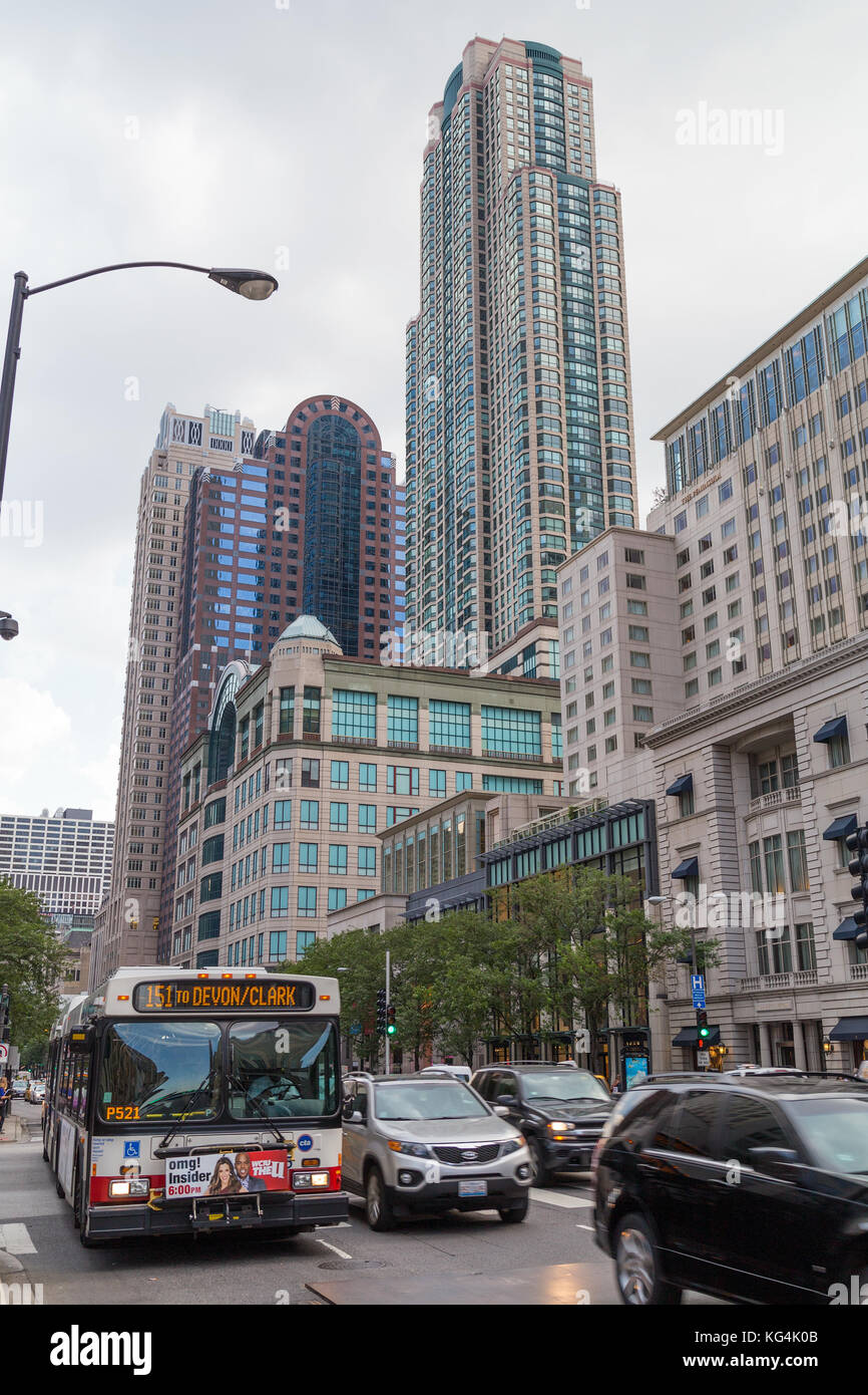 Streets of Downtown Chicago, Illinois Stock Photo - Alamy