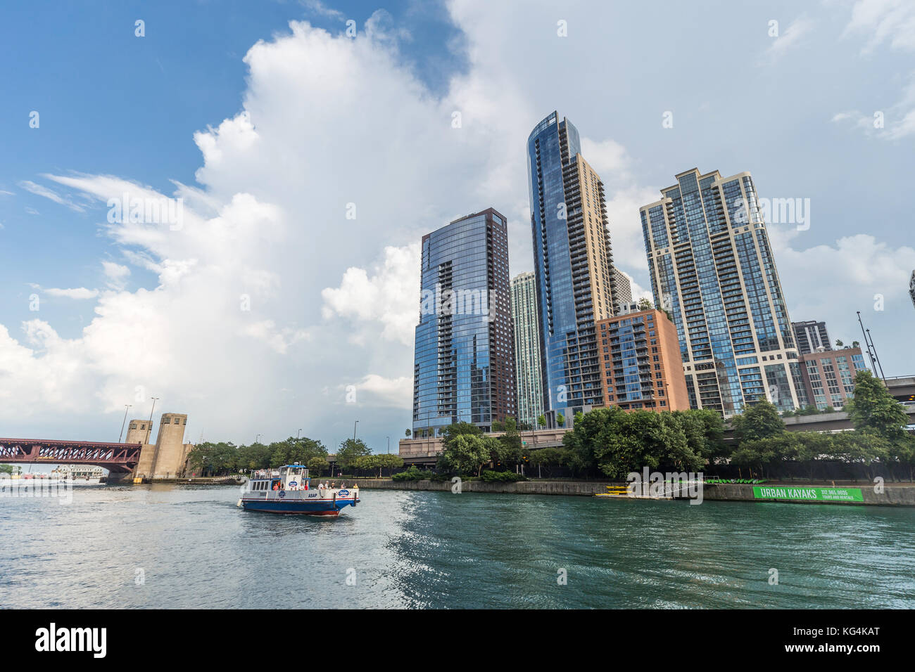 High-rise Luxurious Residential Buildings in Downtown Chicago along ...