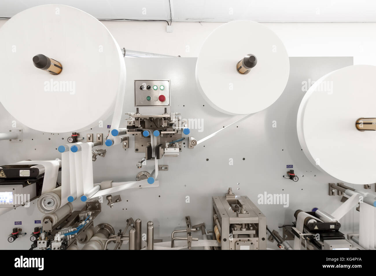 Fabric roll factory hi-res stock photography and images - Alamy