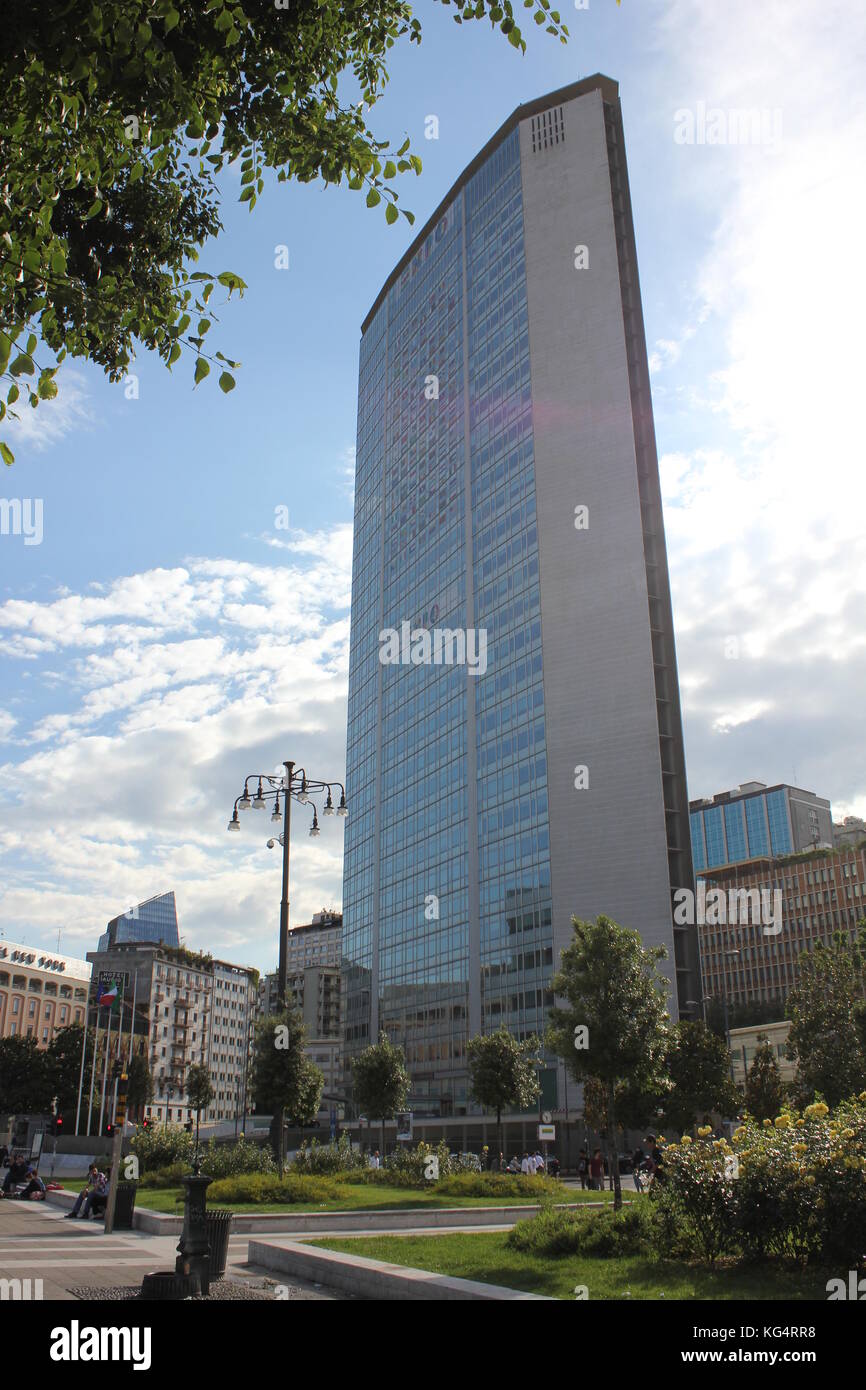 Pirelli tower milano hi-res stock photography and images - Alamy