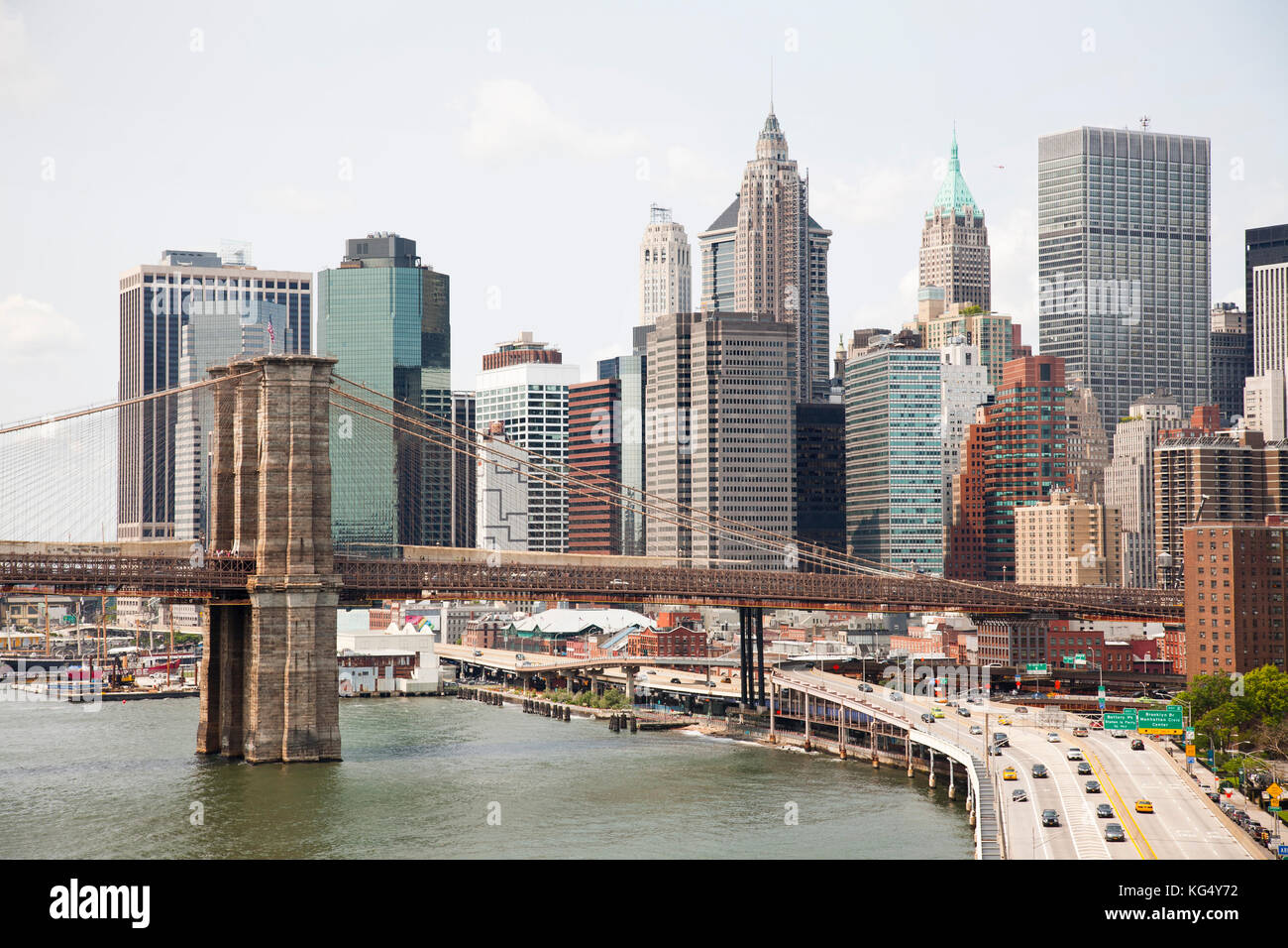 Aerial view brooklyn manhattan skyscrapers hi-res stock photography and ...