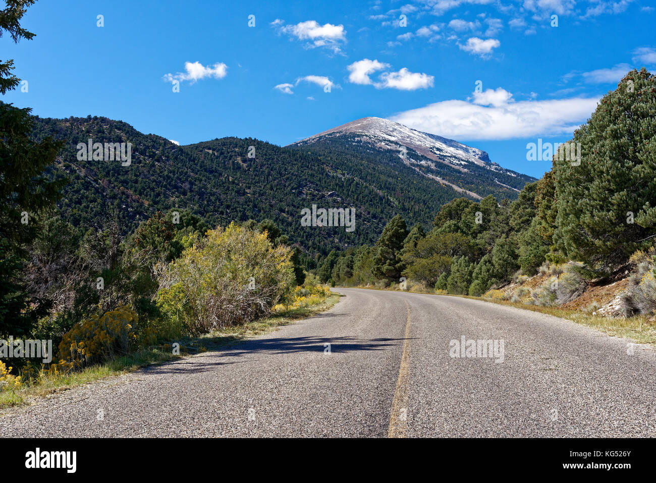 Nevada scenic byway hi-res stock photography and images - Alamy