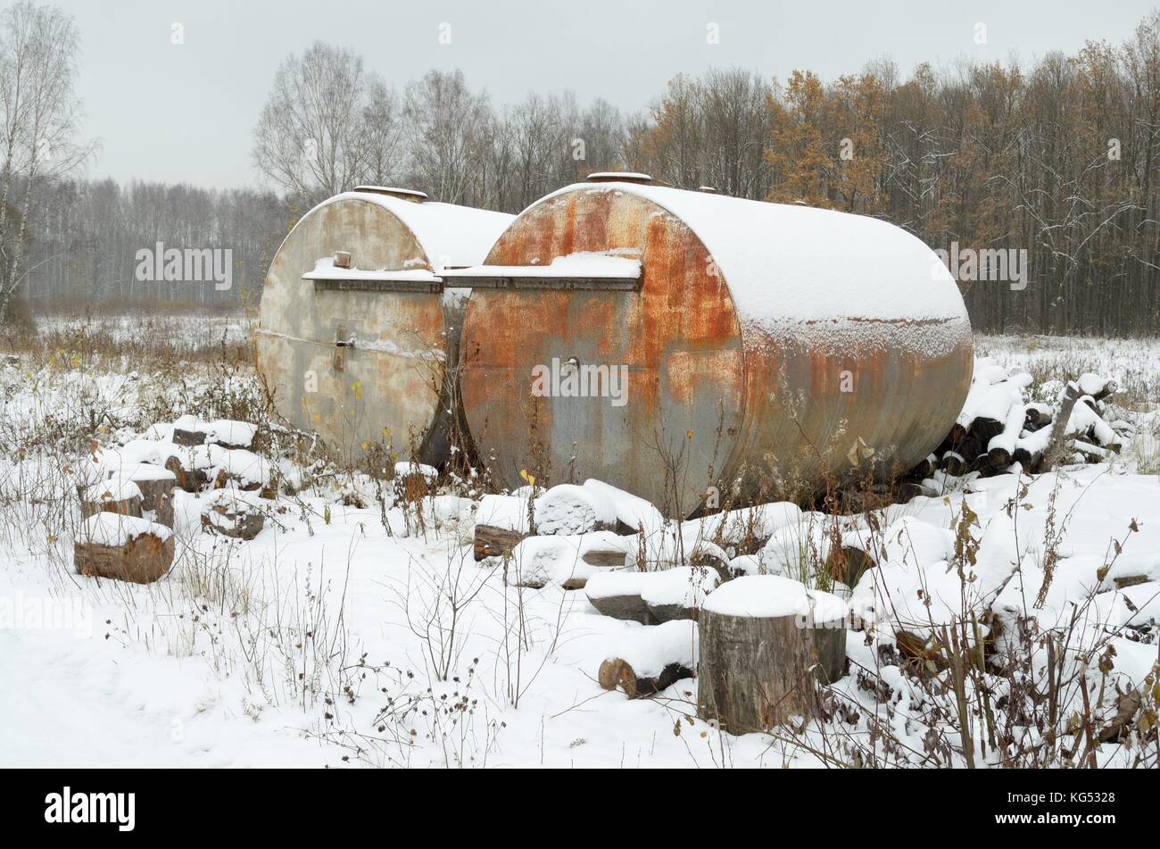 Combustible materials hi-res stock photography and images - Alamy
