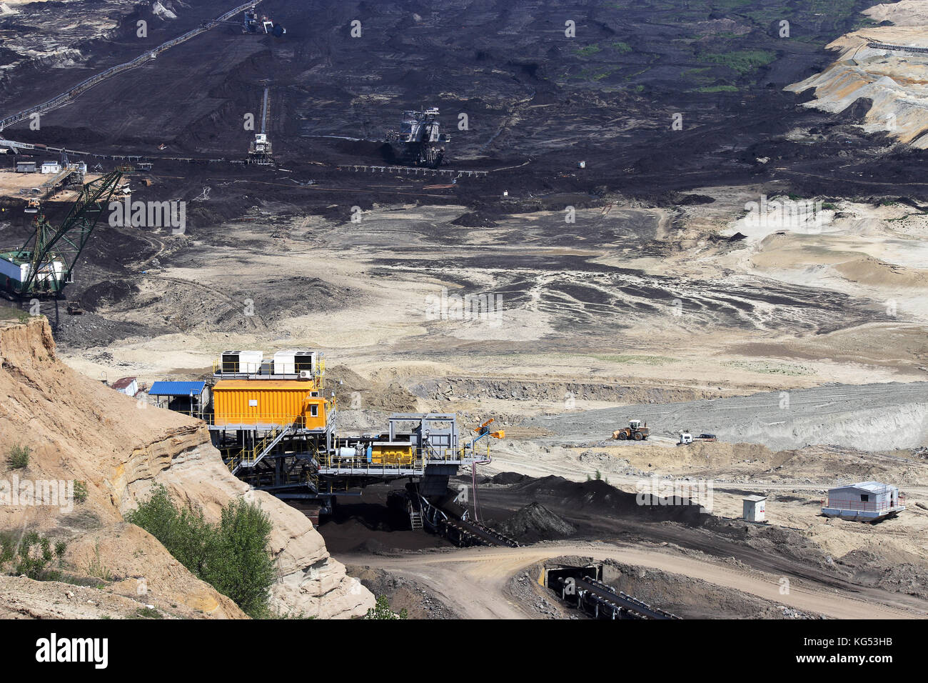 open pit coal mine mining industry Stock Photo - Alamy