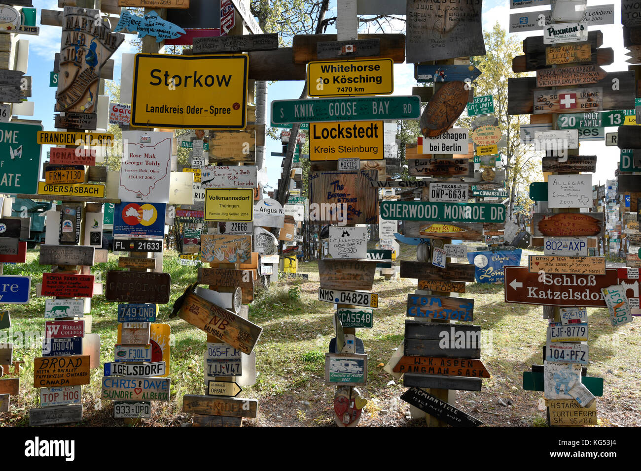Watson Lake, Signpost Forest, Yukon, Canada Stock Photo - Alamy