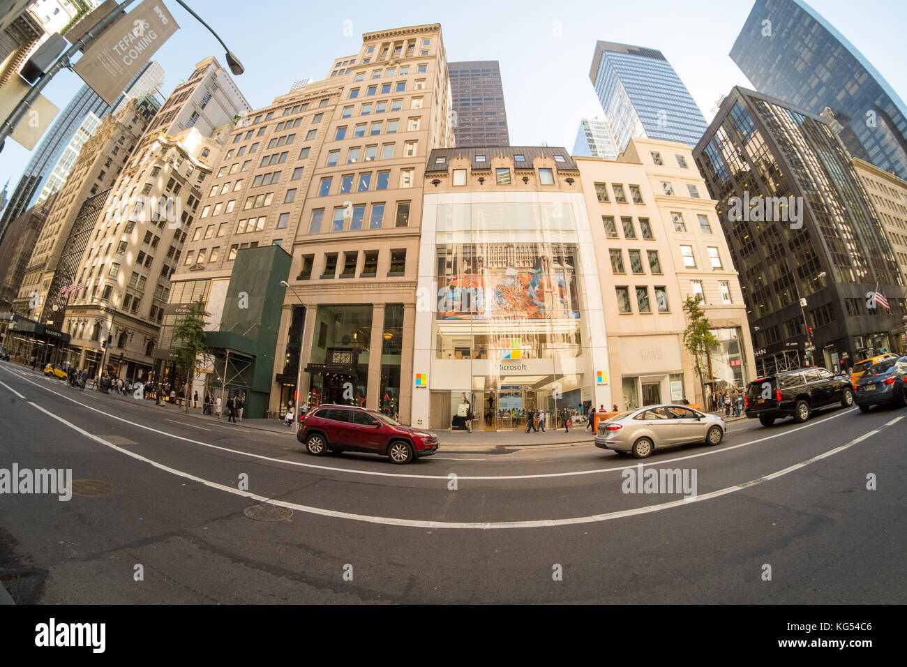 Microsoft flagship computer store, Fifth Avenue, Manhattan, New York ...