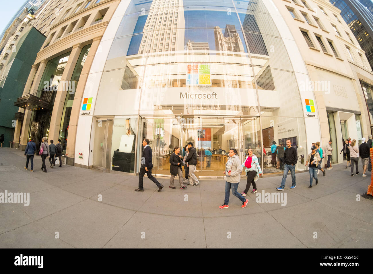 Microsoft flagship computer store, Fifth Avenue, Manhattan, New York ...