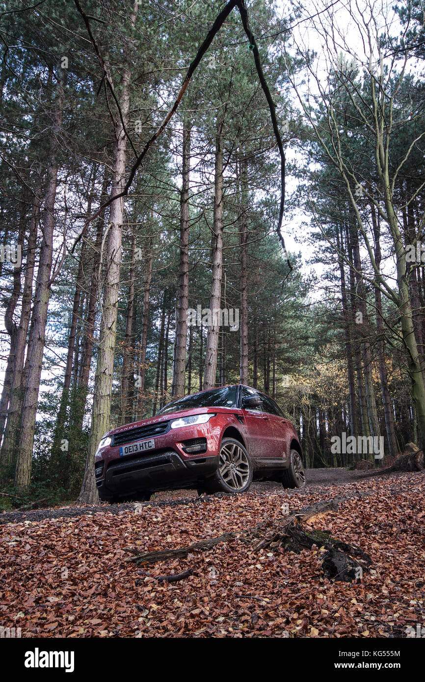 Range Rover Sport Off Roading Stock Photo - Alamy