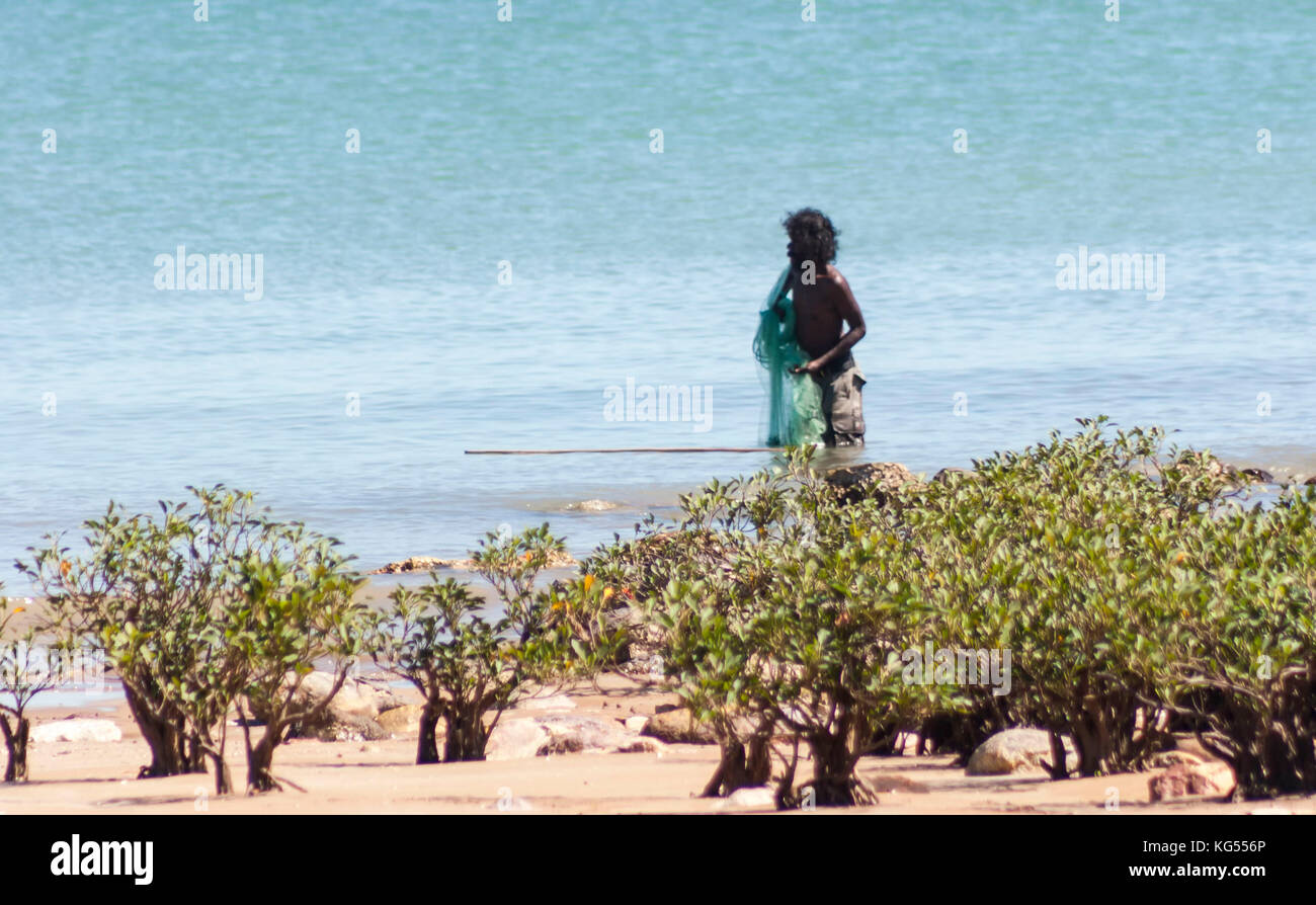 Aboriginal net fisherman outside Darwin Australia Stock Photo - Alamy