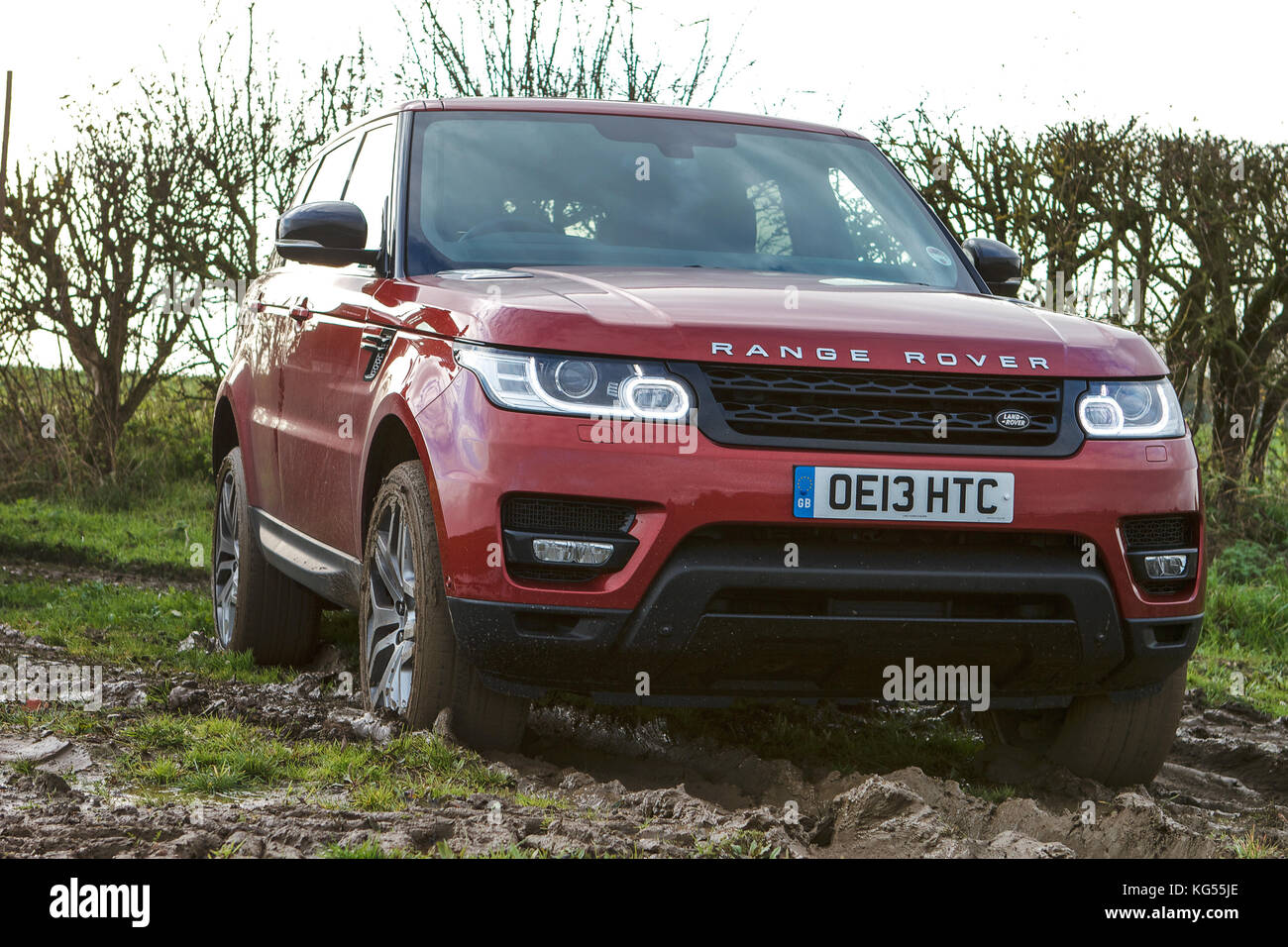 Range Rover Sport Off Roading Stock Photo - Alamy