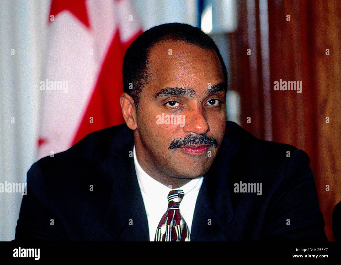 Washington DC. USA, 1995 Joe Johns CNN White House television ...
