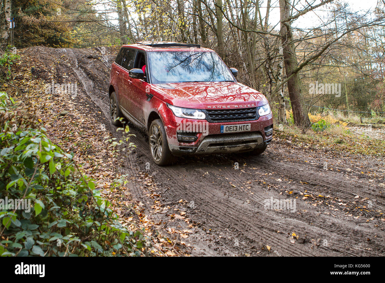 Range Rover Sport Off Roading Stock Photo - Alamy