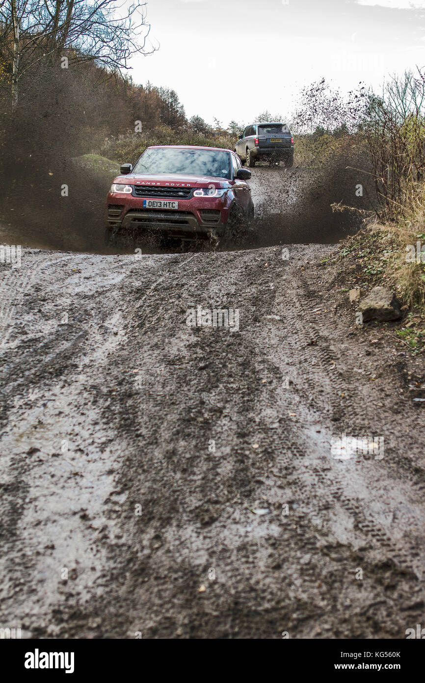 Range rover sport v8 supercharged hi-res stock photography and images ...