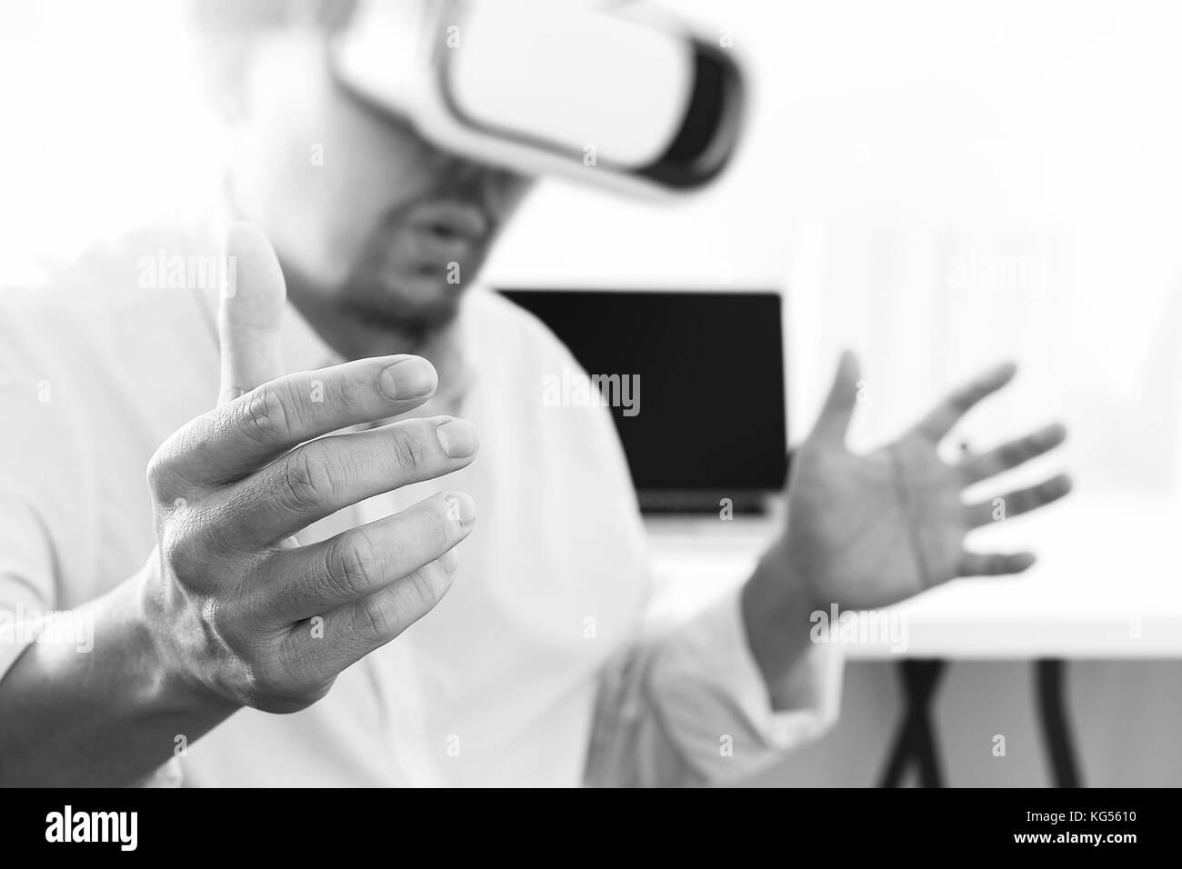 Businessman vr headset Black and White Stock Photos & Images - Alamy