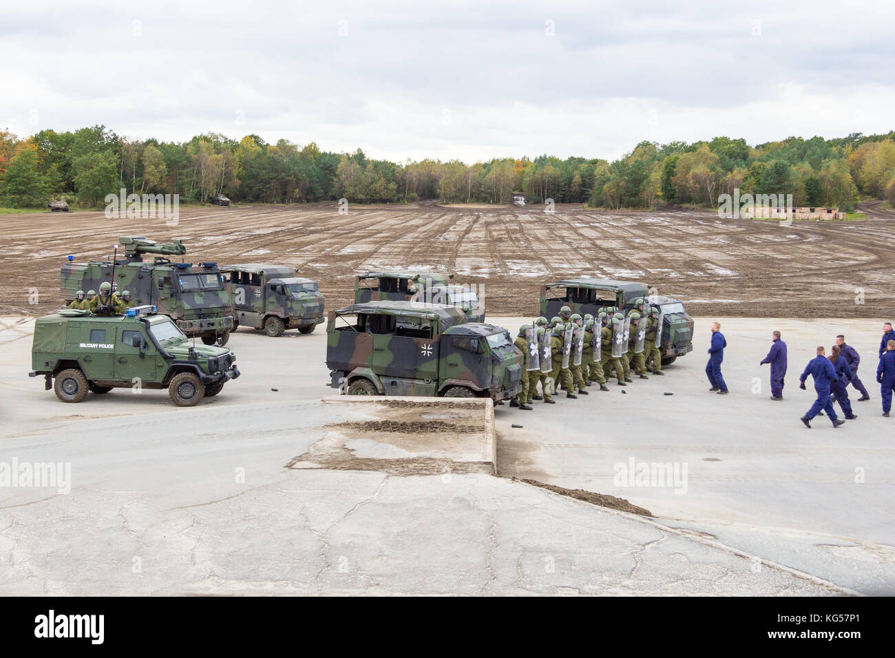 Defense germany military hi-res stock photography and images - Alamy